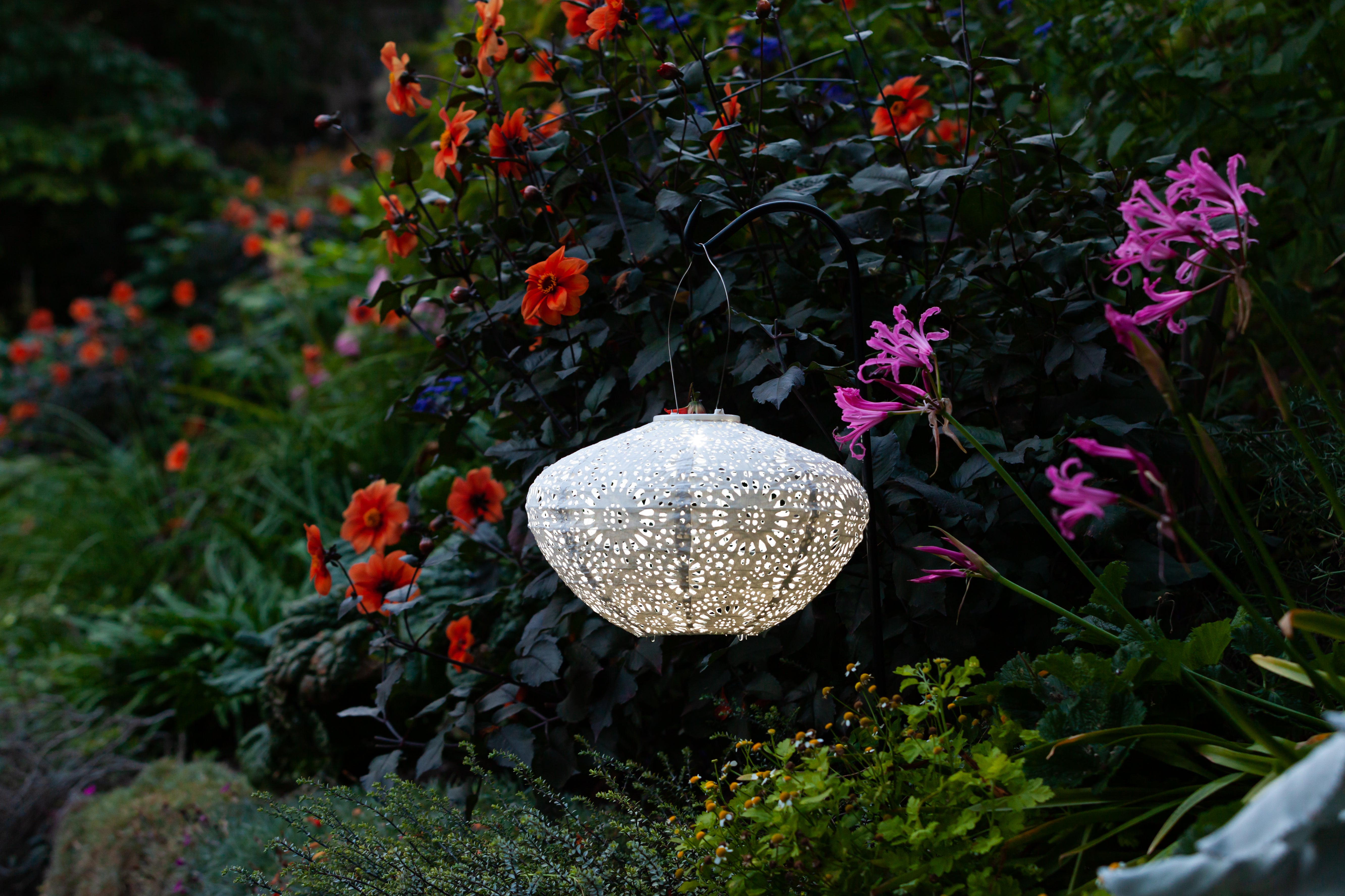 White Solar Lanterns & Accessories – Allsop Home & Garden
